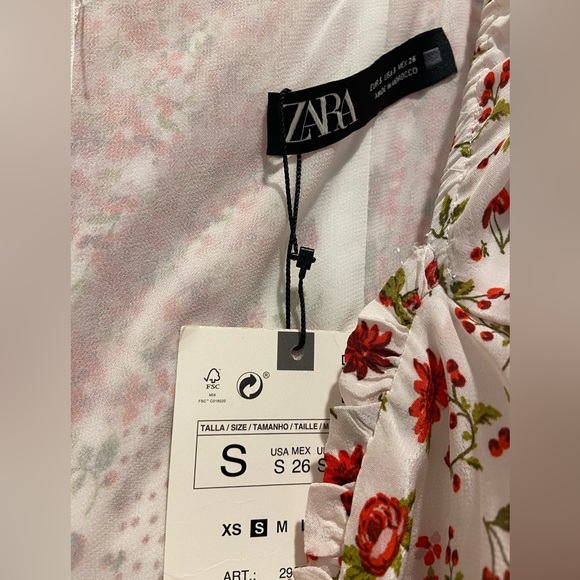 Zara | Dresses | Zara Floral Dress | Poshmark